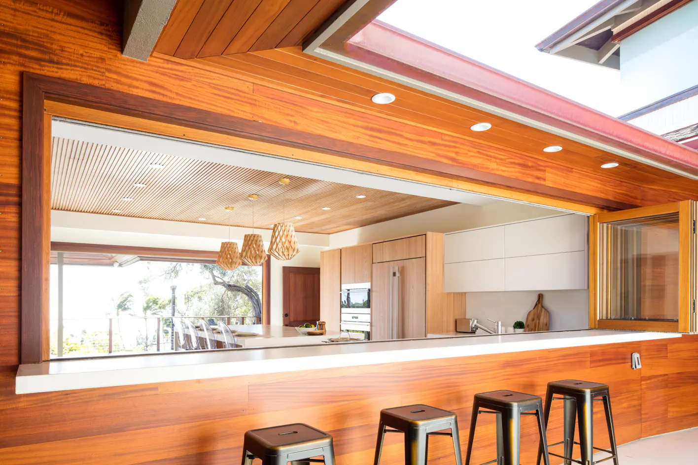 Changing Kitchen Windows for Entertainment | NanaWall