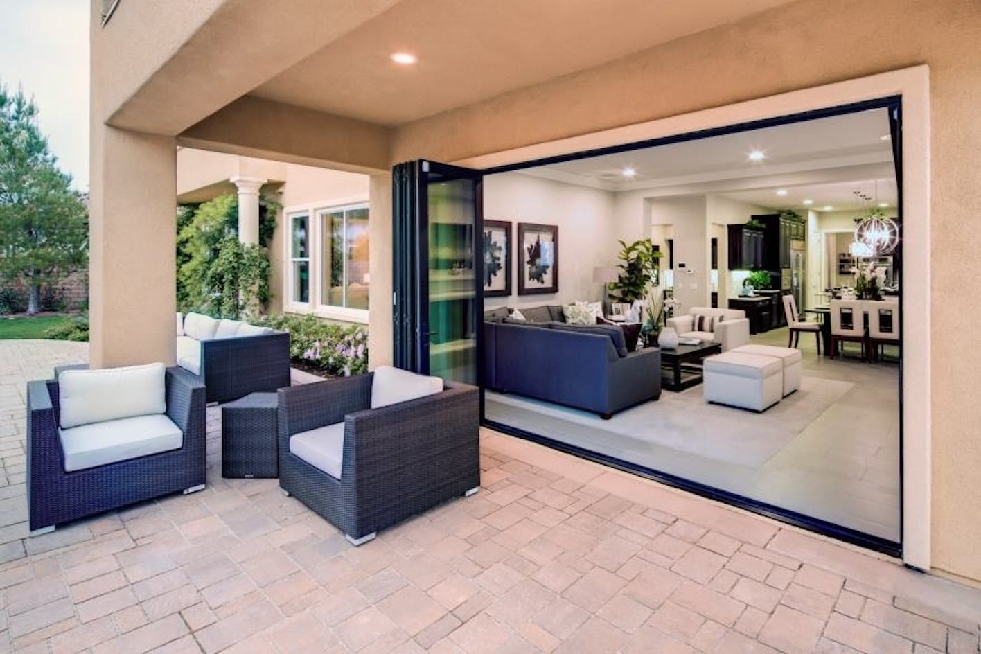 Five Housing Trends Shaping 2017 Window Design | NanaWall