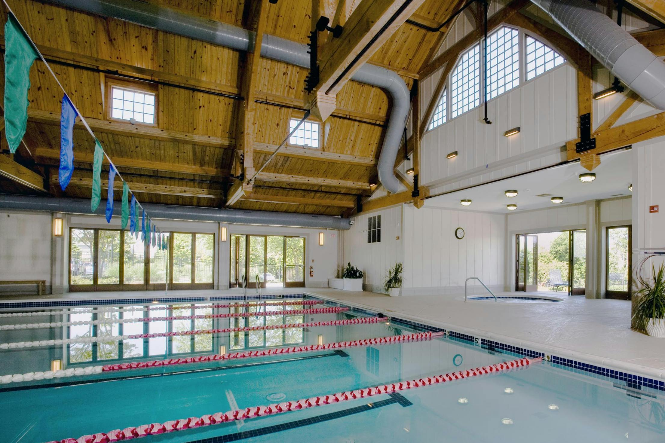 Lansdowne Pool House | NanaWall