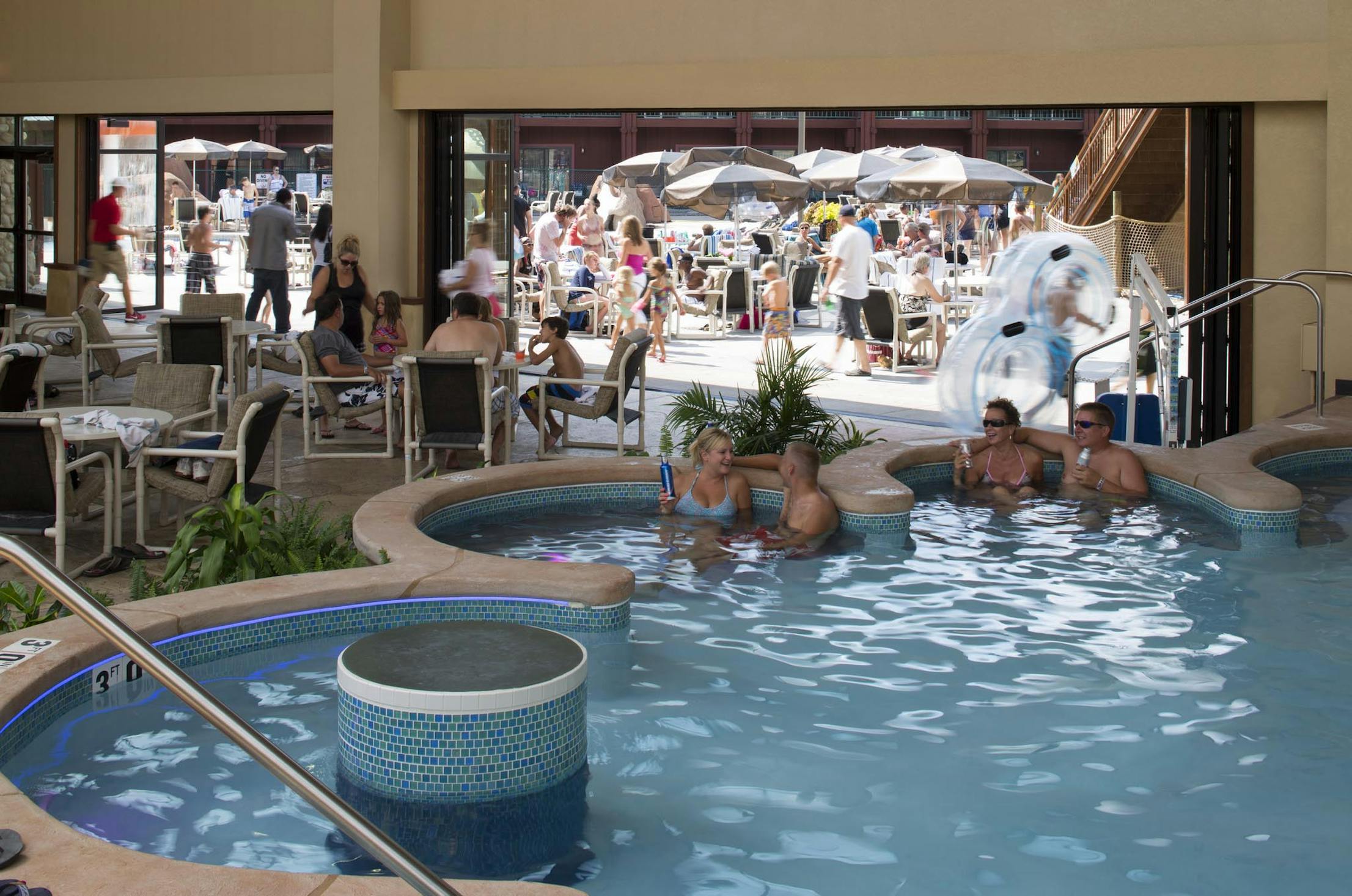 Wilderness Wave Pool | NanaWall