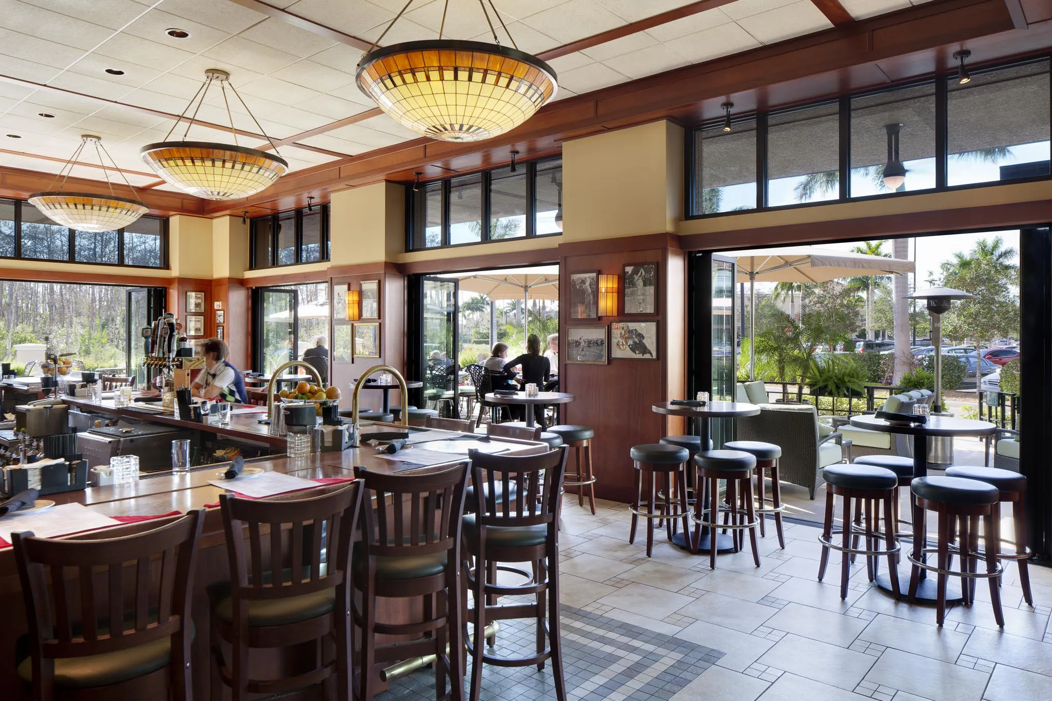 McCormick and Schmicks | NanaWall