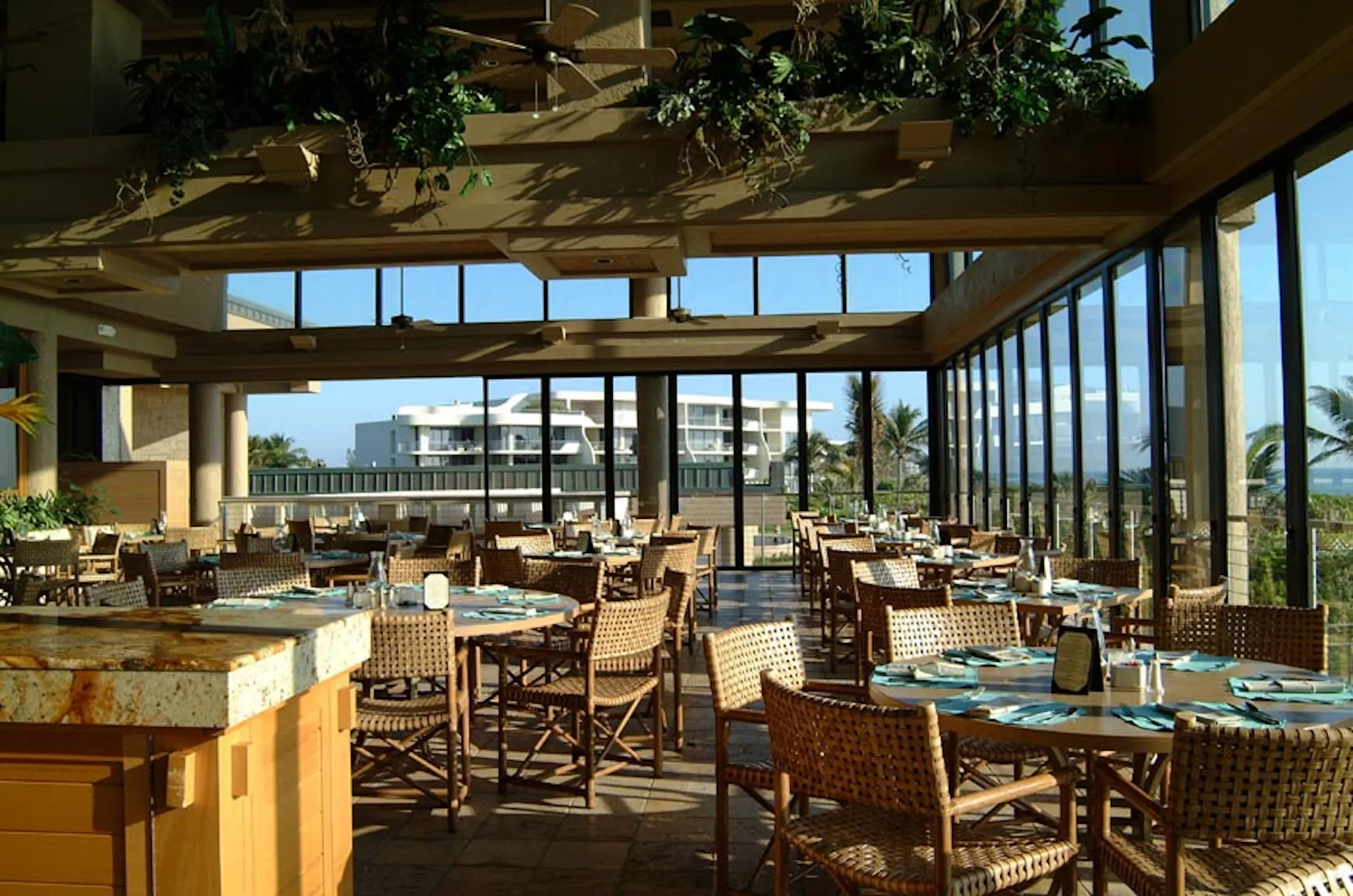 Sailfish Point Country Club | NanaWall
