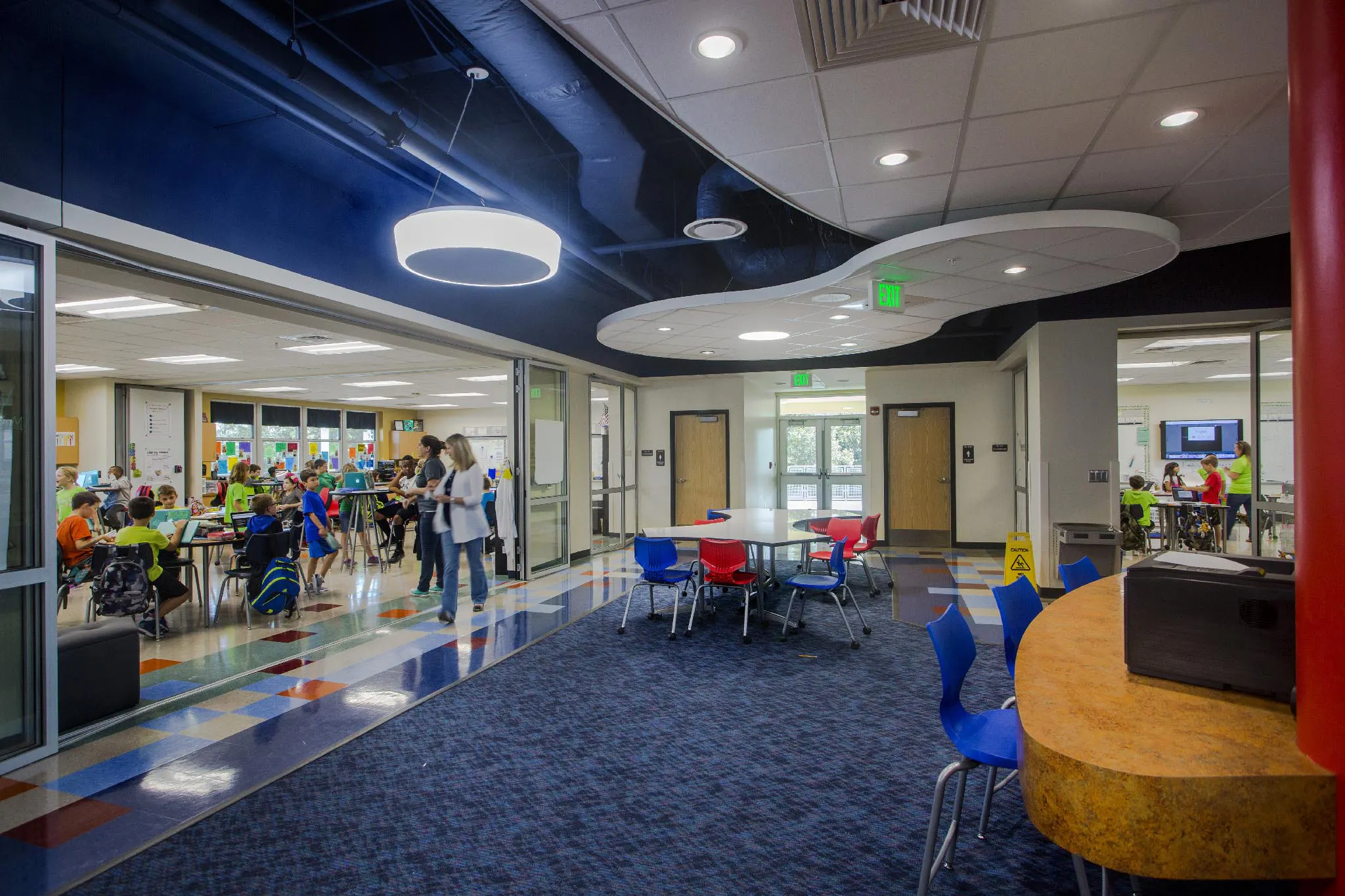 Sanders Elementary | NanaWall