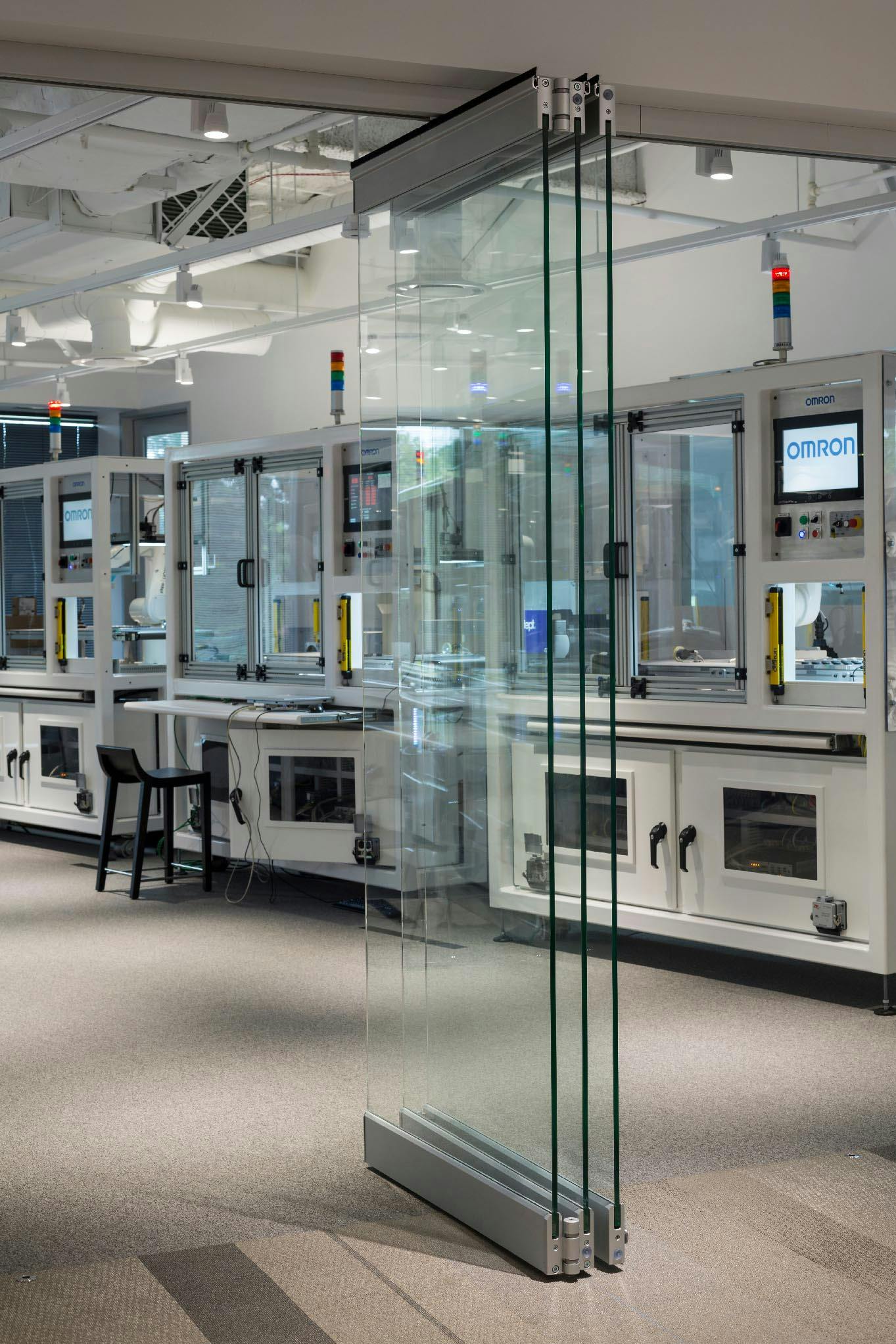 Omron | NanaWall