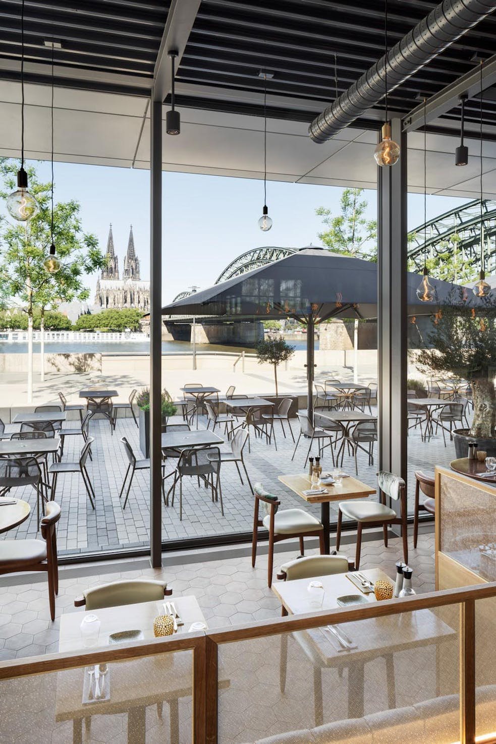 Grissini Restaurant | NanaWall