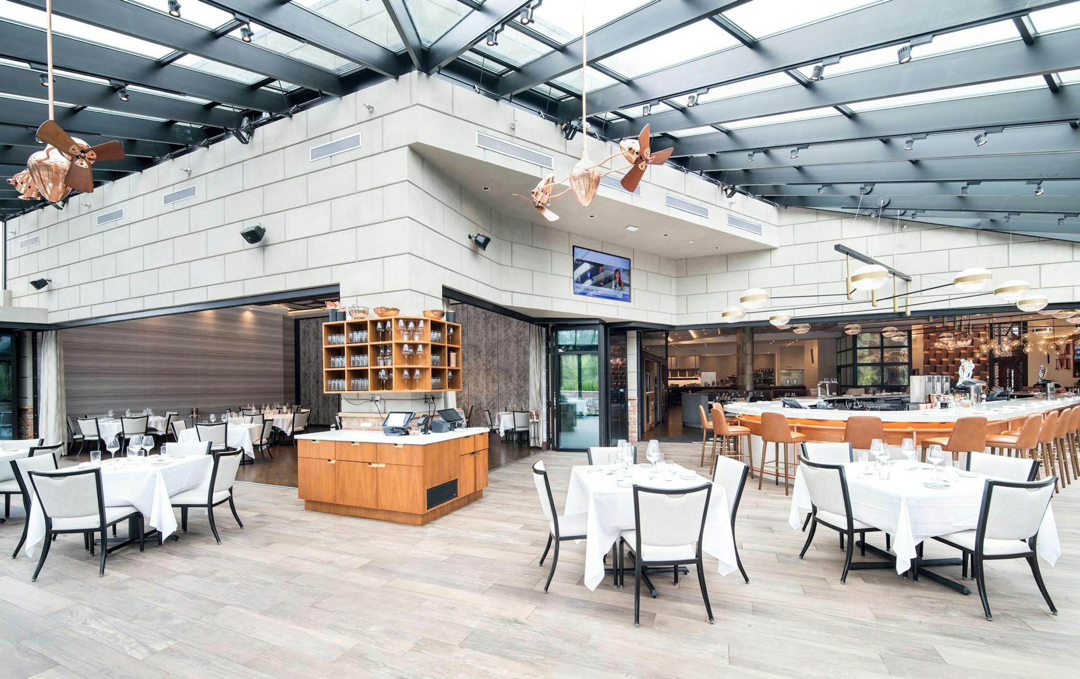 One10 Restaurant | NanaWall