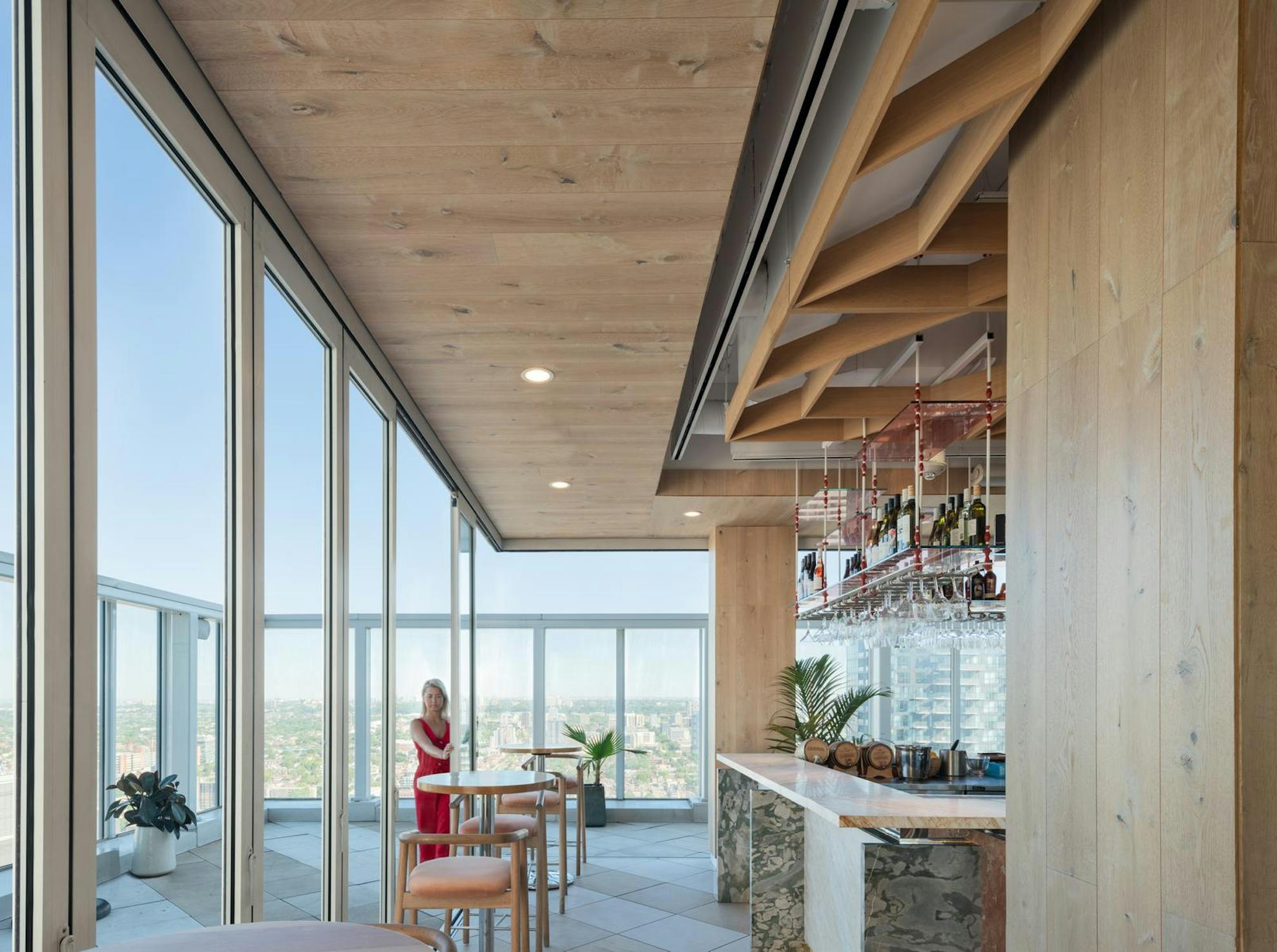 KOST Restaurant | NanaWall